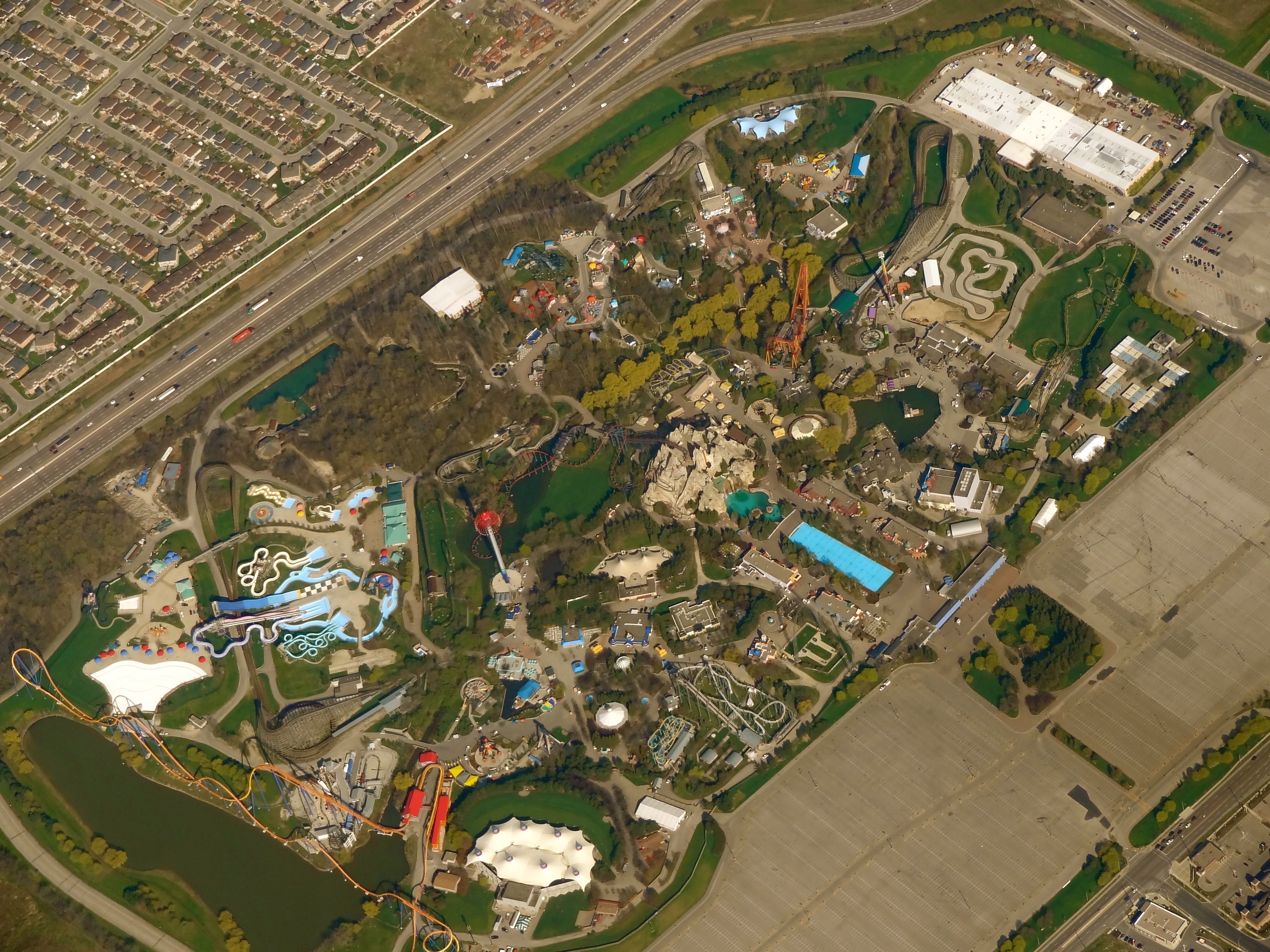 Canada’s Wonderland: 40+ Years of Thrills, Chills, and Groundbreaking ...