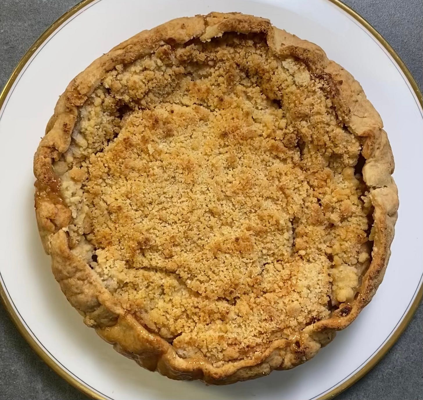 Apple Crumble Pie - by Tat Effby - The Caketoonist