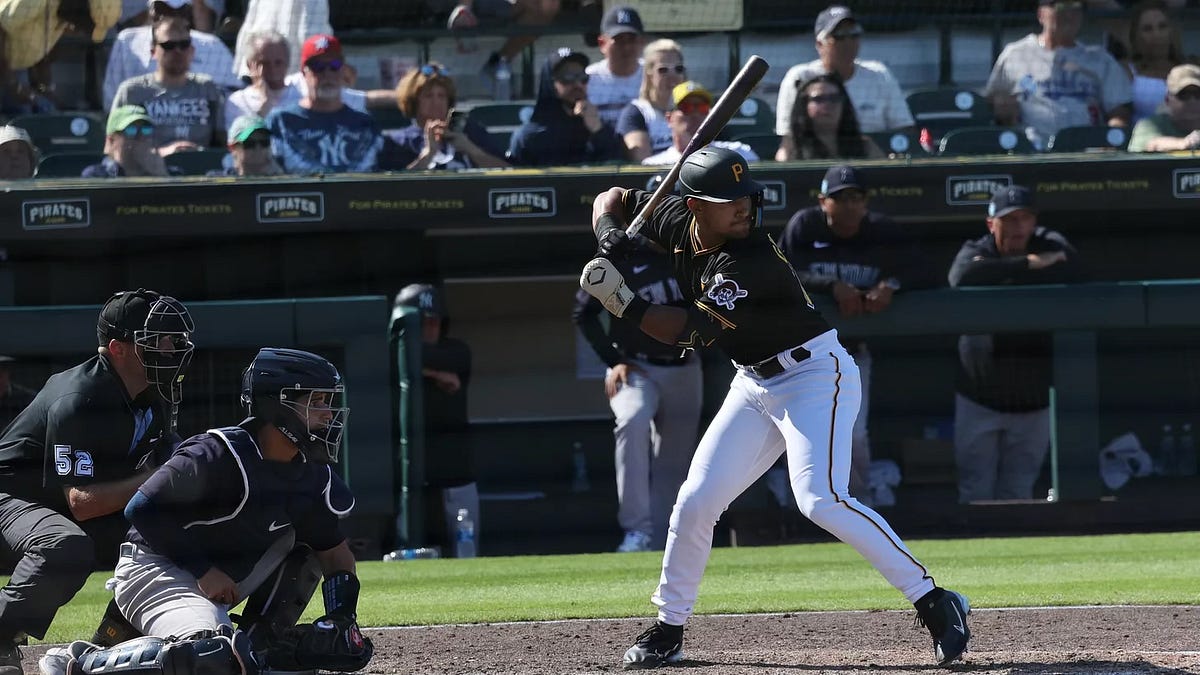 Pittsburgh Pirates Spring Training Position Preview: Middle Infielders