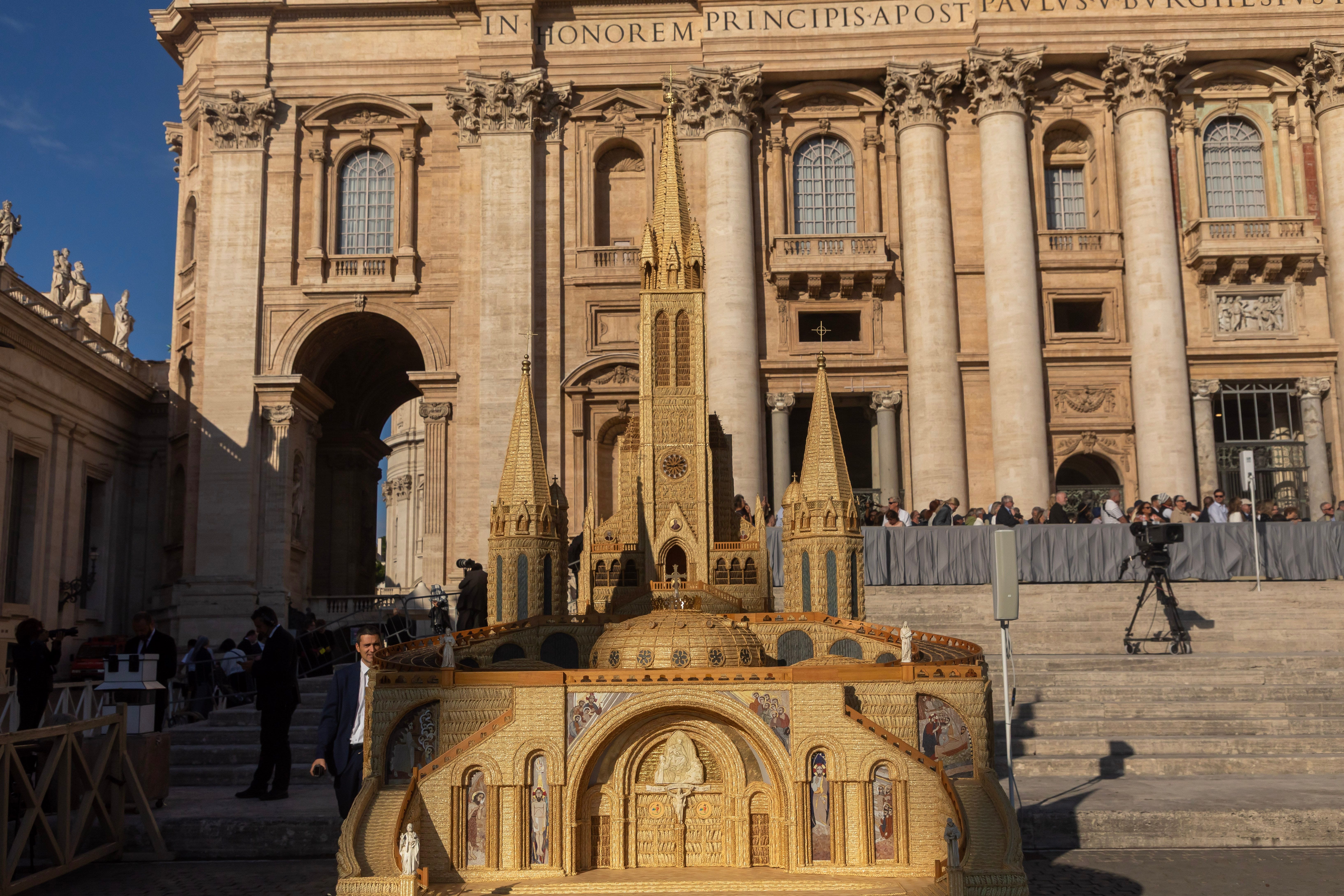 Muslim scholars can also pray in the Vatican Library
