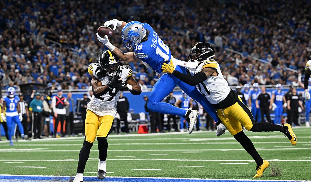 Lions WR Isaac TeSlaa ready to move past controversial penalty call ...