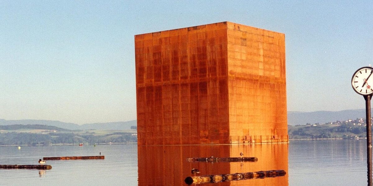 Why should you build a (modular) monolith first?