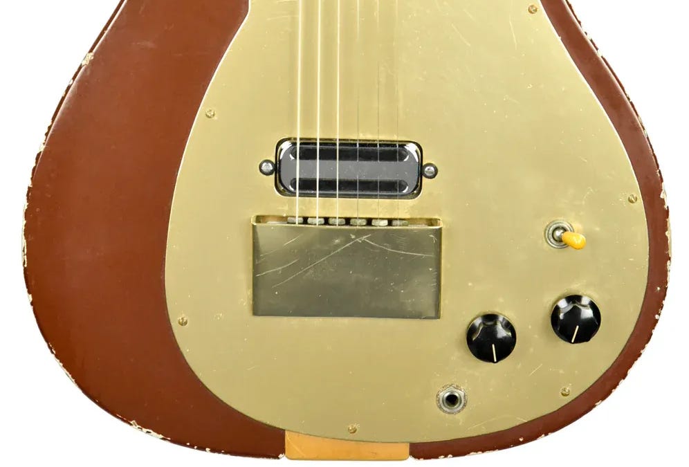 Short Takes: The 1957 “Half-Tulip” Combo 450