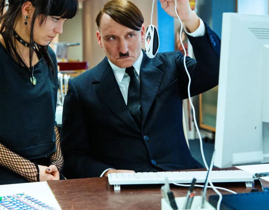Orange Hitler 2.0: A 2015 German movie, about Hitler suddenly showing ...