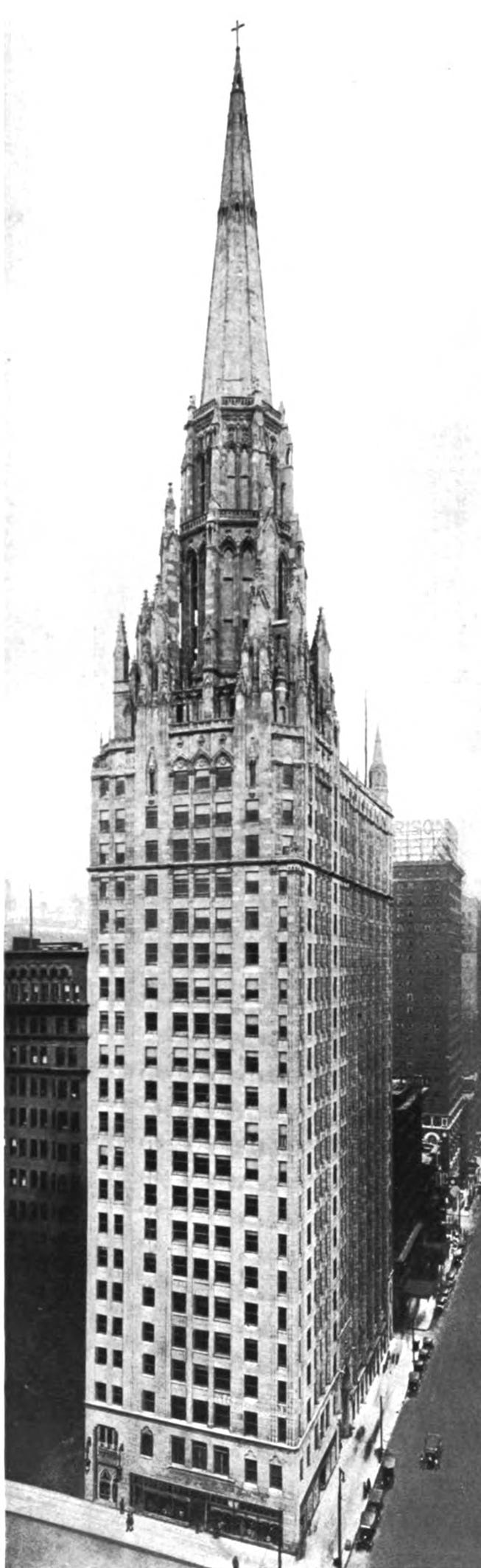 Chicago Temple: A neo-gothic Skyscraper in the heart of the city