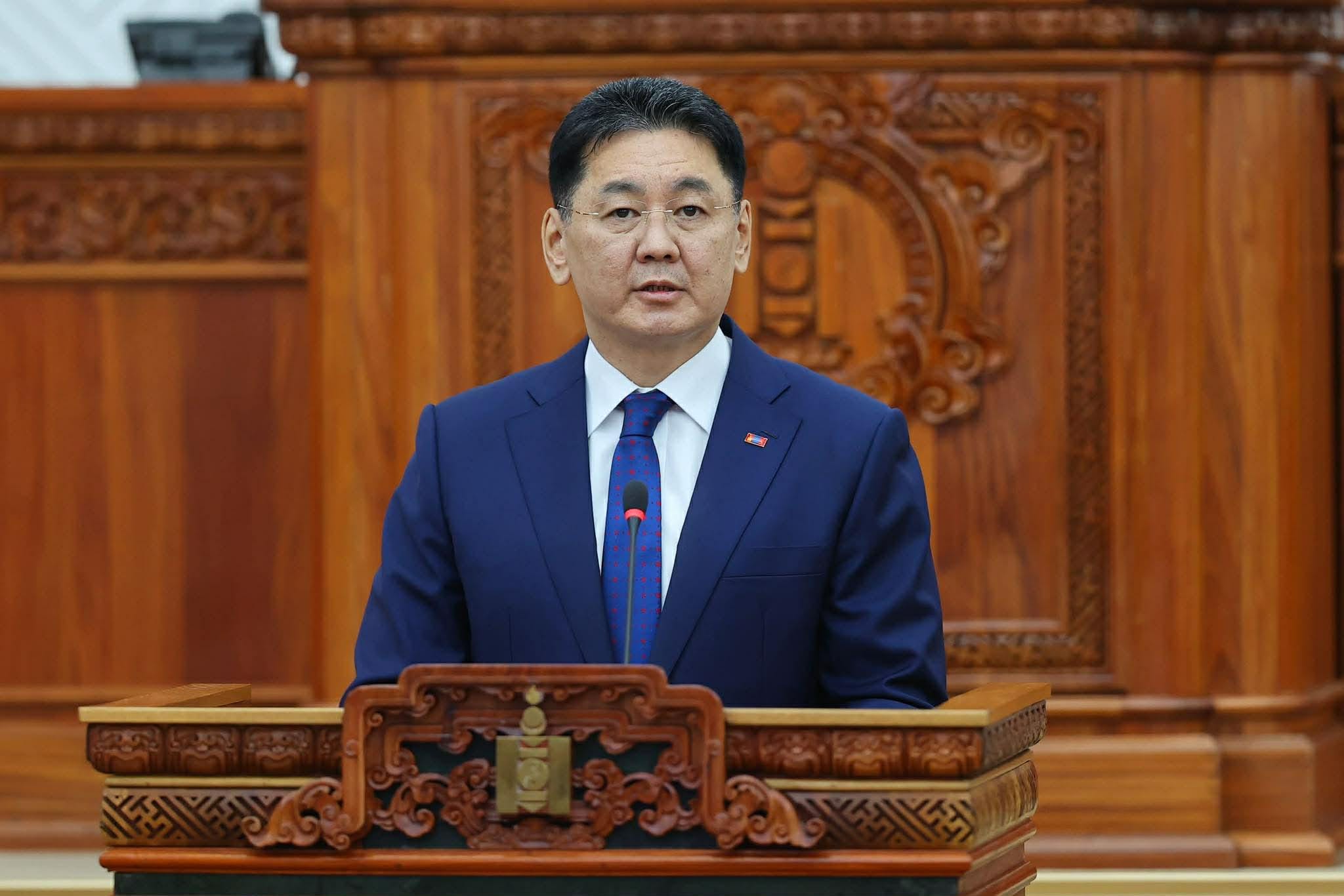 Mongolian President Pushes Law to Recall Unethical MPs