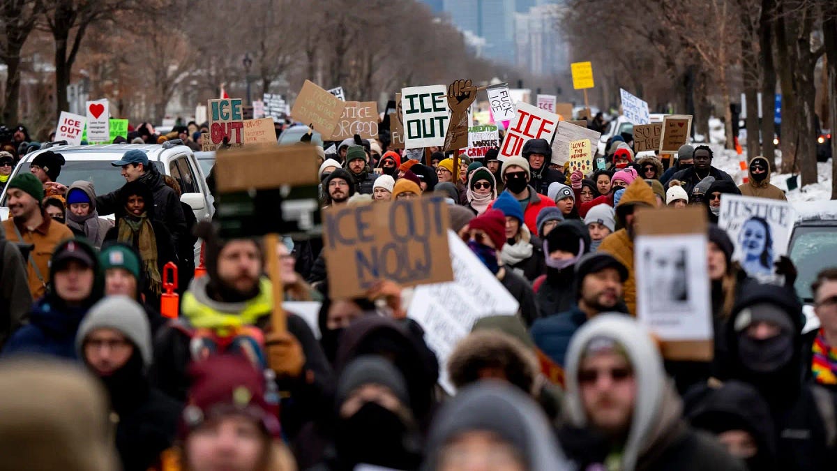 13 Rules to Protect Yourself While Protesting