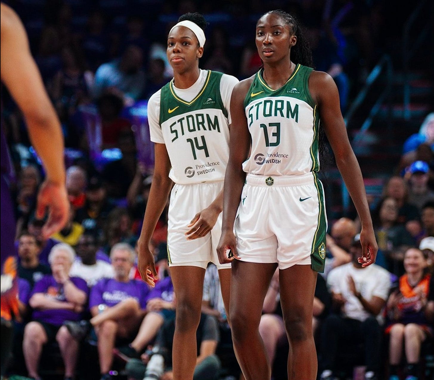 Seattle Storm Place the Core Tag on Ezi Magbegor