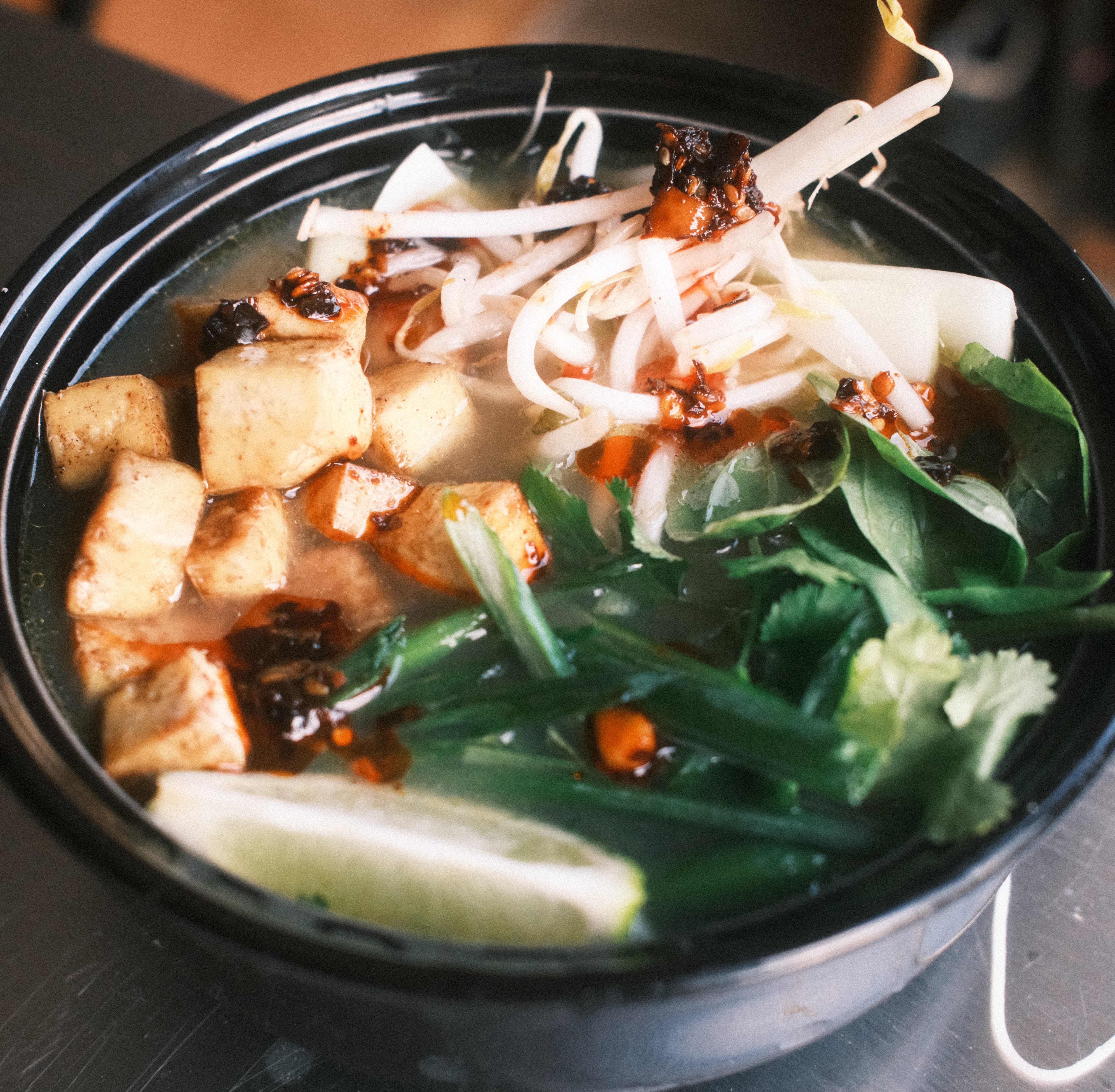 LEMONGRASS & GINGER NOODLE SOUP (a cheats Phở)