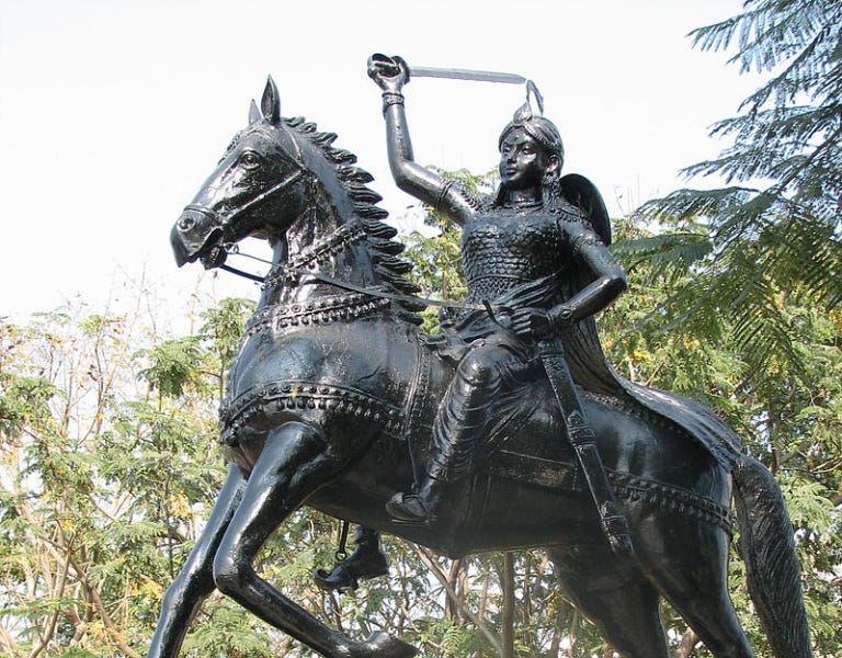 Rudrama Devi Working Stills