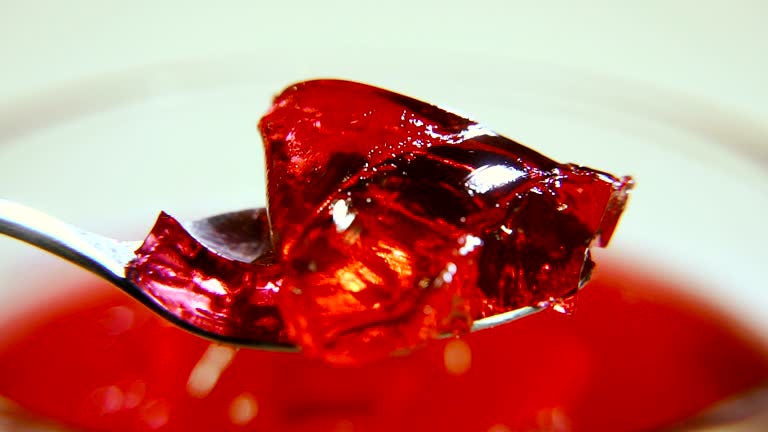 10 Surprising Benefits of Eating Jello - by 10WithTom