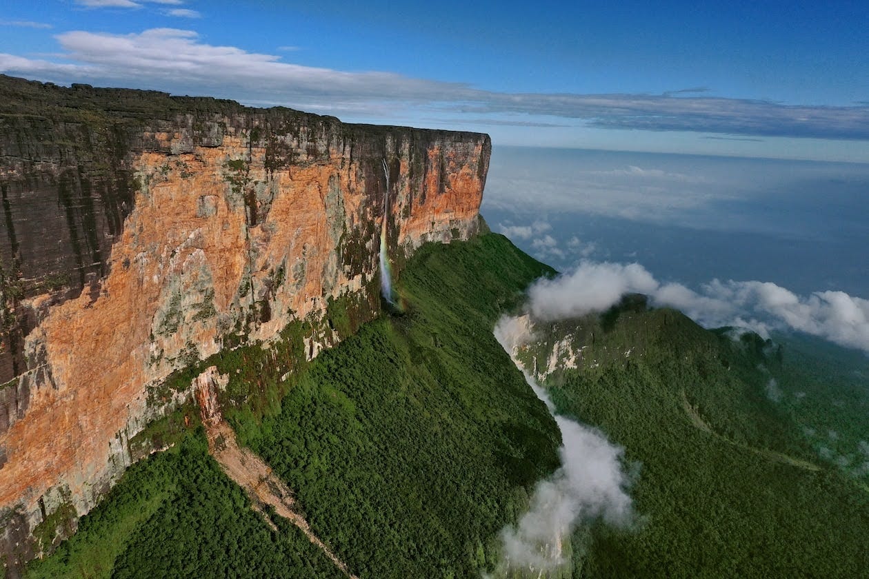 The AGS Globe: Exploring the Tepuis of South America