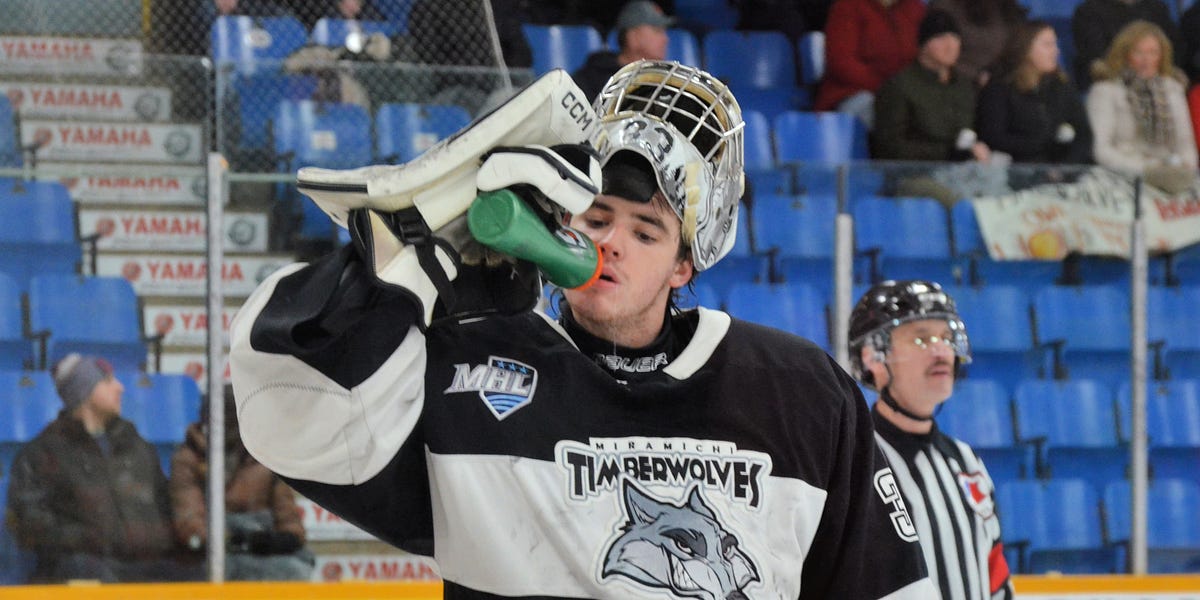 Wolves ring in 2026 with win over Rapids, loss to Steamers