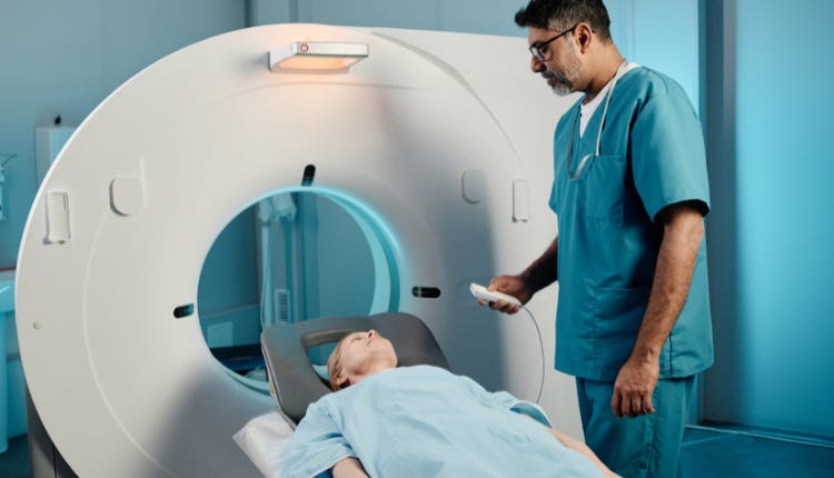 Lung Cancer Screening: Who Needs a Low-Dose CT Scan and Why?