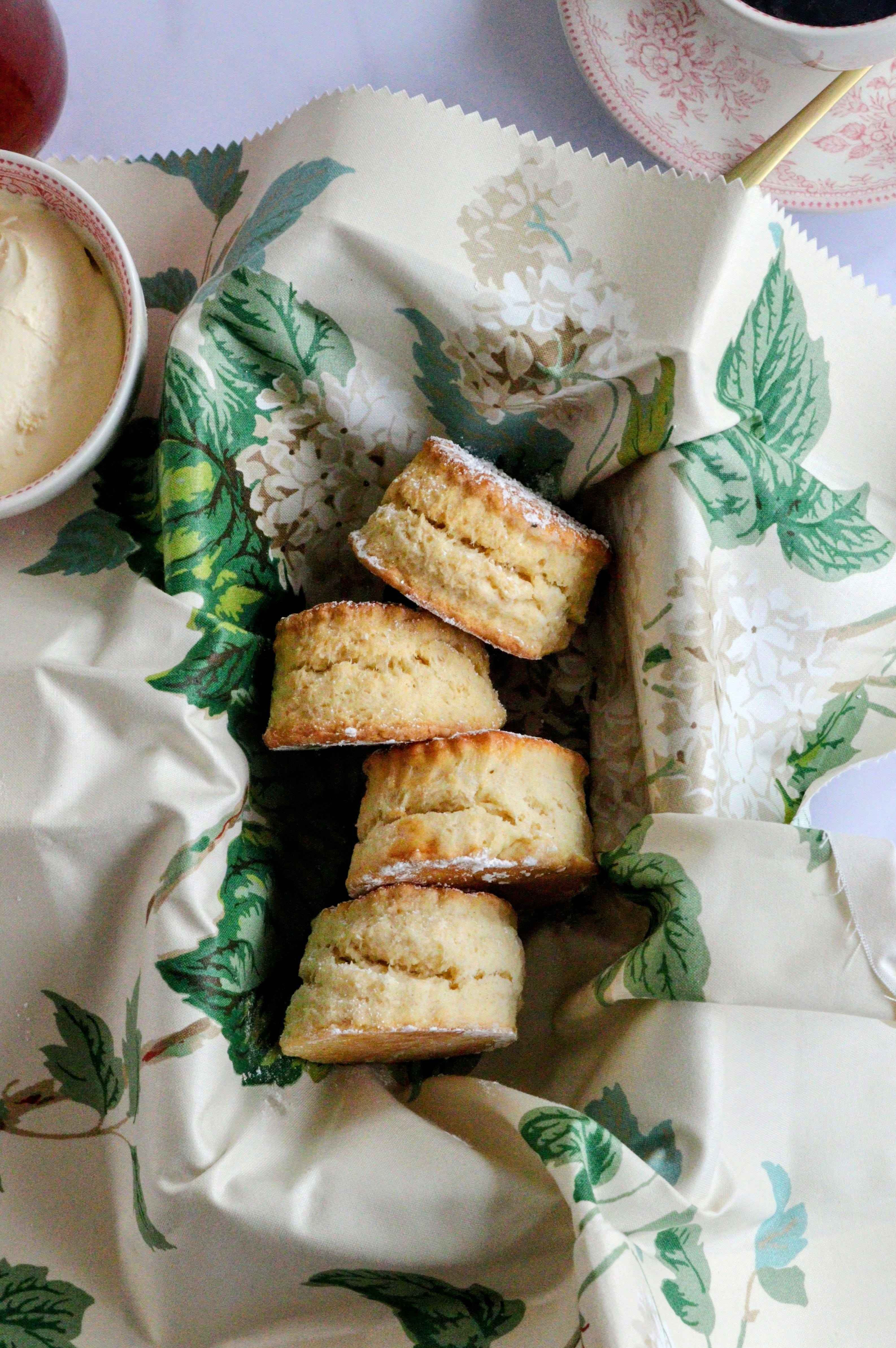 Discovering the Scone A Journey Through British Traditions with Shell ...