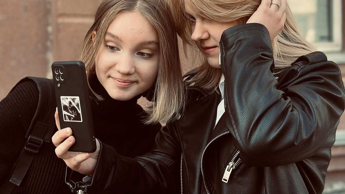 A new study on AI use has a stark message for parents