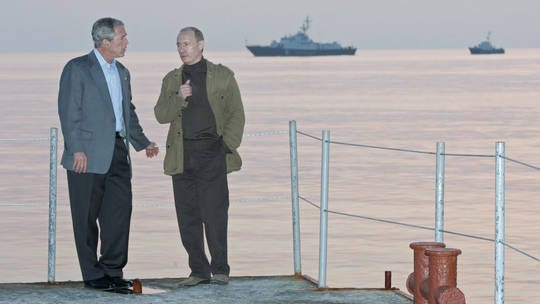 Putin ha messo in guardia Bush dal trascinare l’Ucraina nella NATO ...