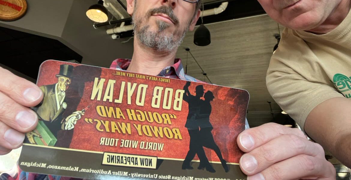 A Killer Bob Dylan Show in Kalamazoo MI - April 16, 2025 (by Michael ...