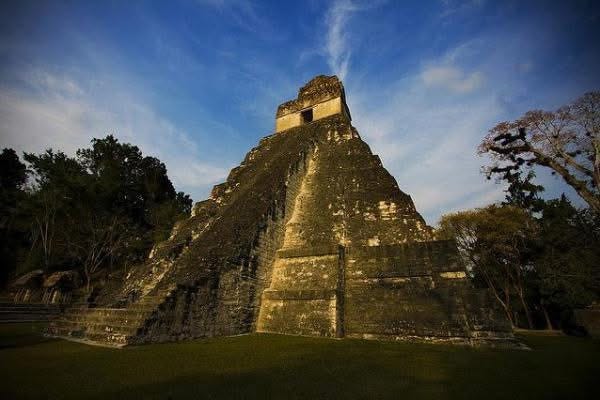 Project Looking Glass and the Convergent Timeline Paradox