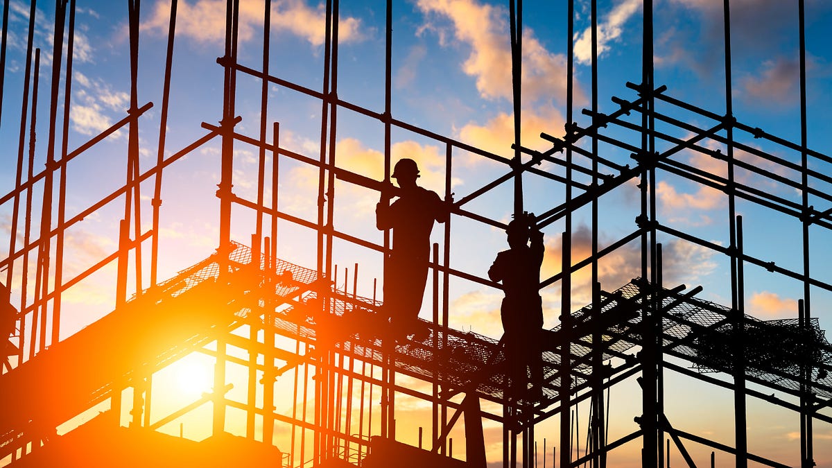 Building under Command - Part I: Construction, Command, and the ...