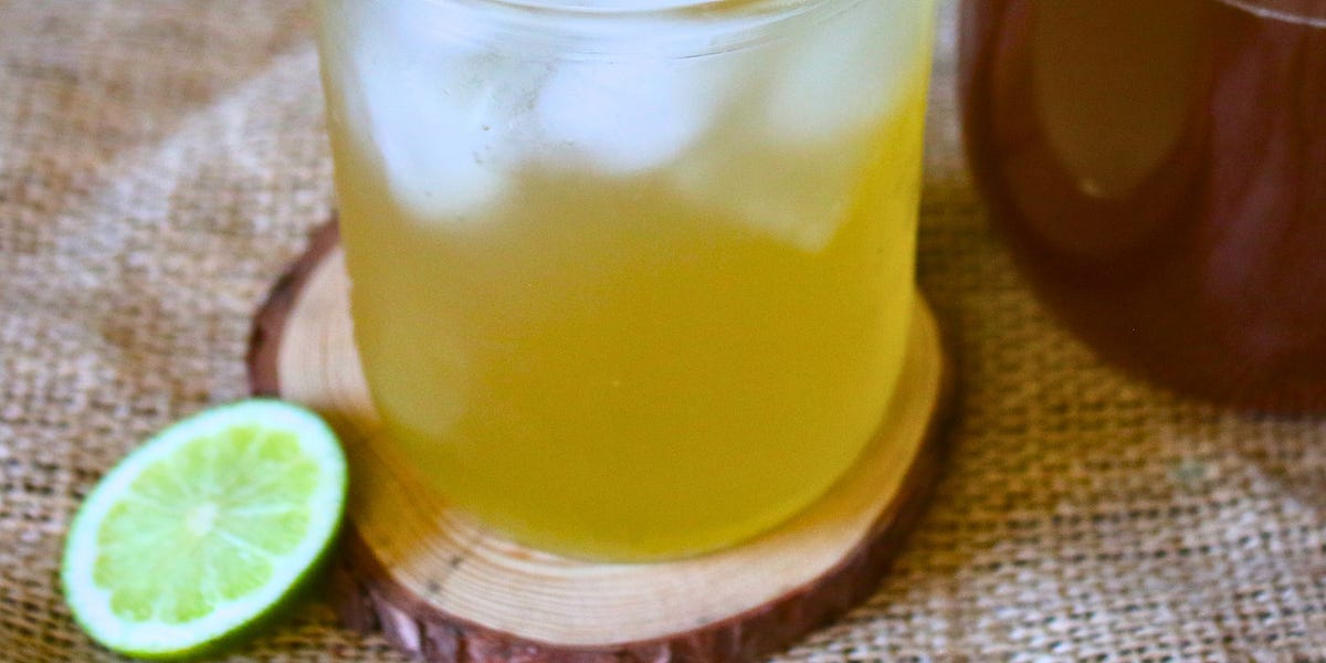 Spearmint & Lemongrass Oxymel 🌿 - by Tiffany Pelkey