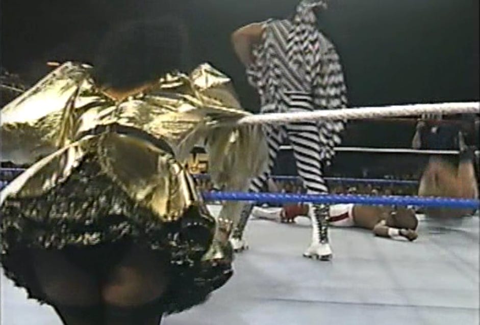 Coliseum Comfort: WWF Invasion '92