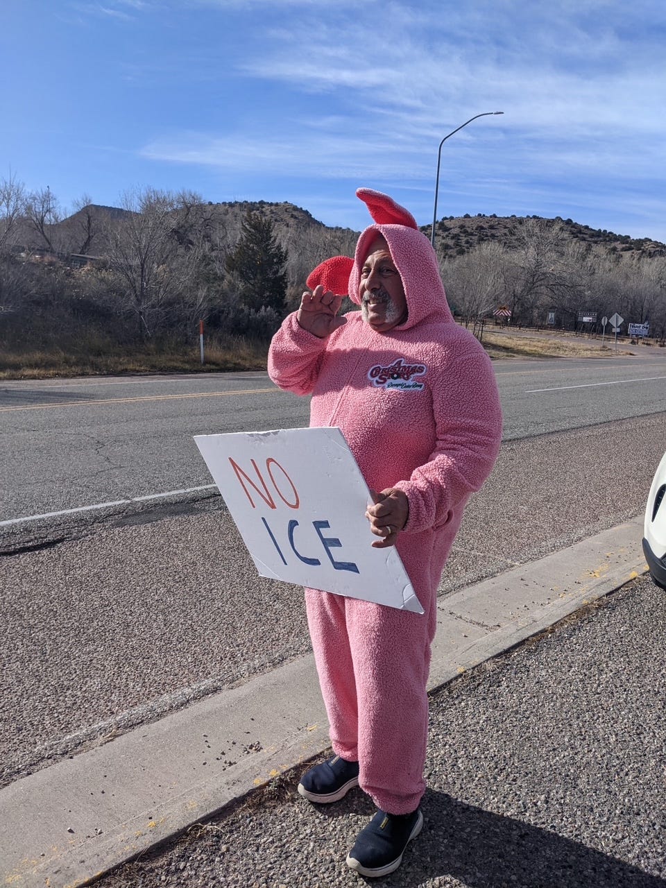 A weekend of pro-democracy protests as MAGA civil war rages