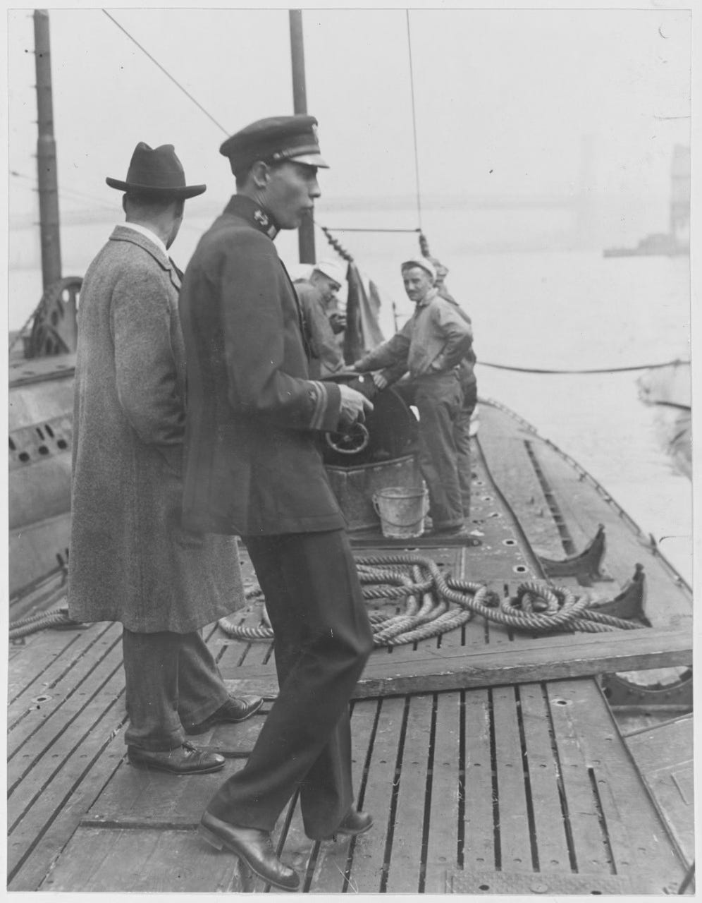 Vincent Astor, Gentleman Spy - by Henry R. Schlesinger