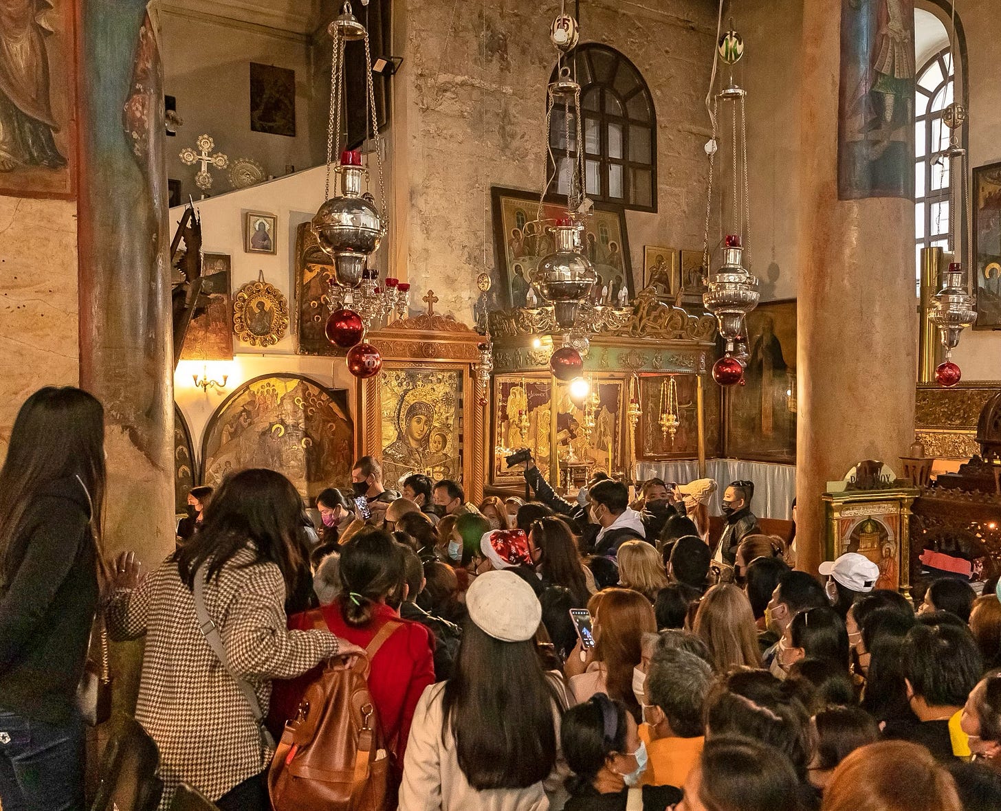 The Glory of God in Bethlehem - JerusalemChannel.tv