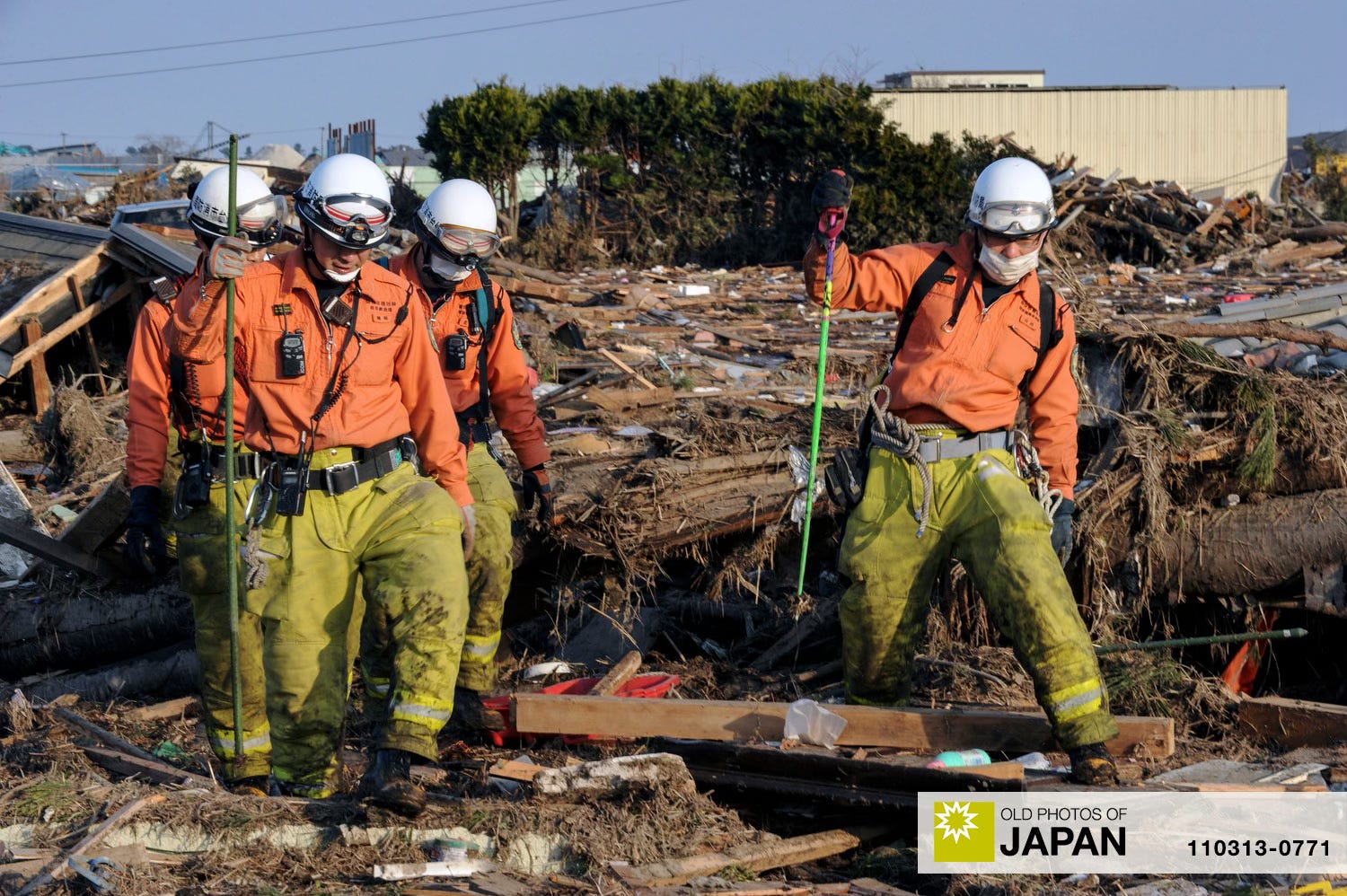 Memories of the 2011 Tsunami - by Kjeld Duits