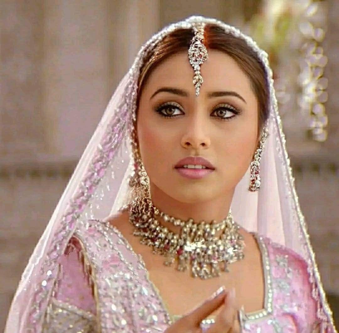 How '90s Bollywood Icons Inspired My Baby-Pink Bridal Look