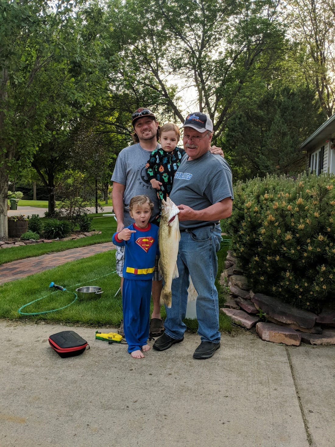 A story for Jeremy Deutsch, who still likes the high ones: Voices from ...