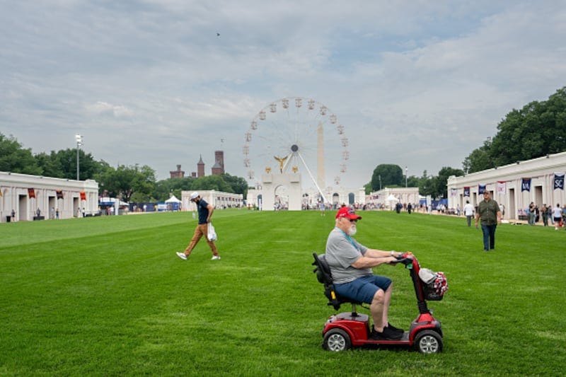 Trump’s Empty ‘Great State Fair’ Exposed in Damning Photos