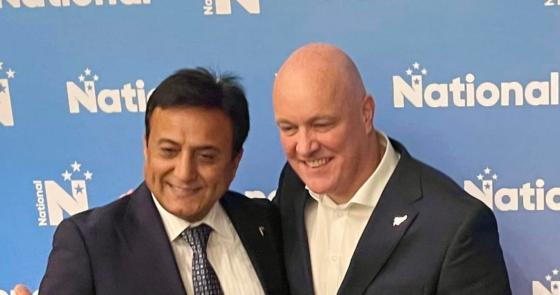 Negative police officers to date - Sunny Kaushal & Paul Goldsmith want ...