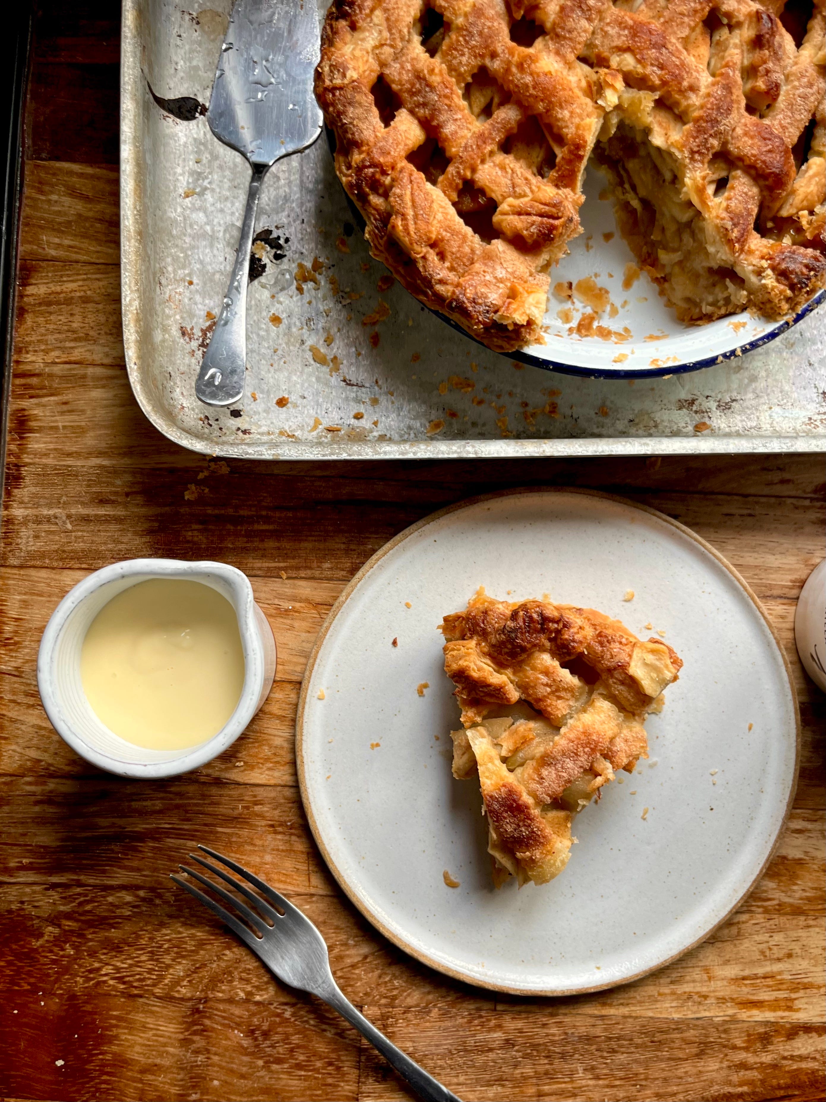 Kitchen Project #89: Apple Pie - by Nicola Lamb