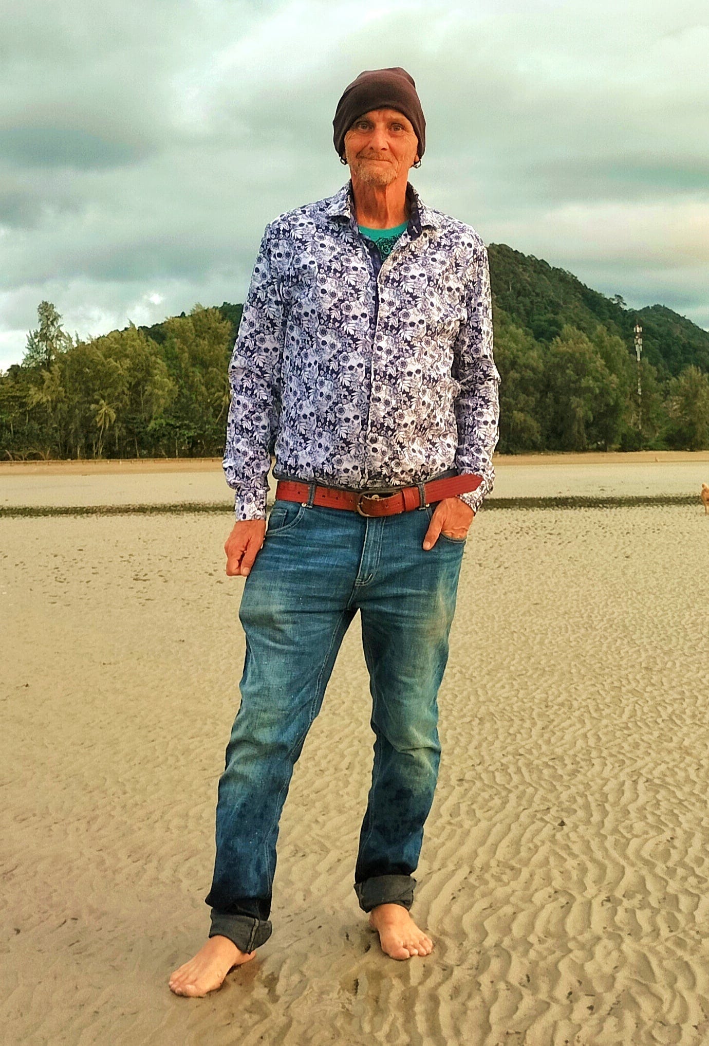 🌟 Finding Christmas on Koh Lanta - by Perley-Ann Friedman