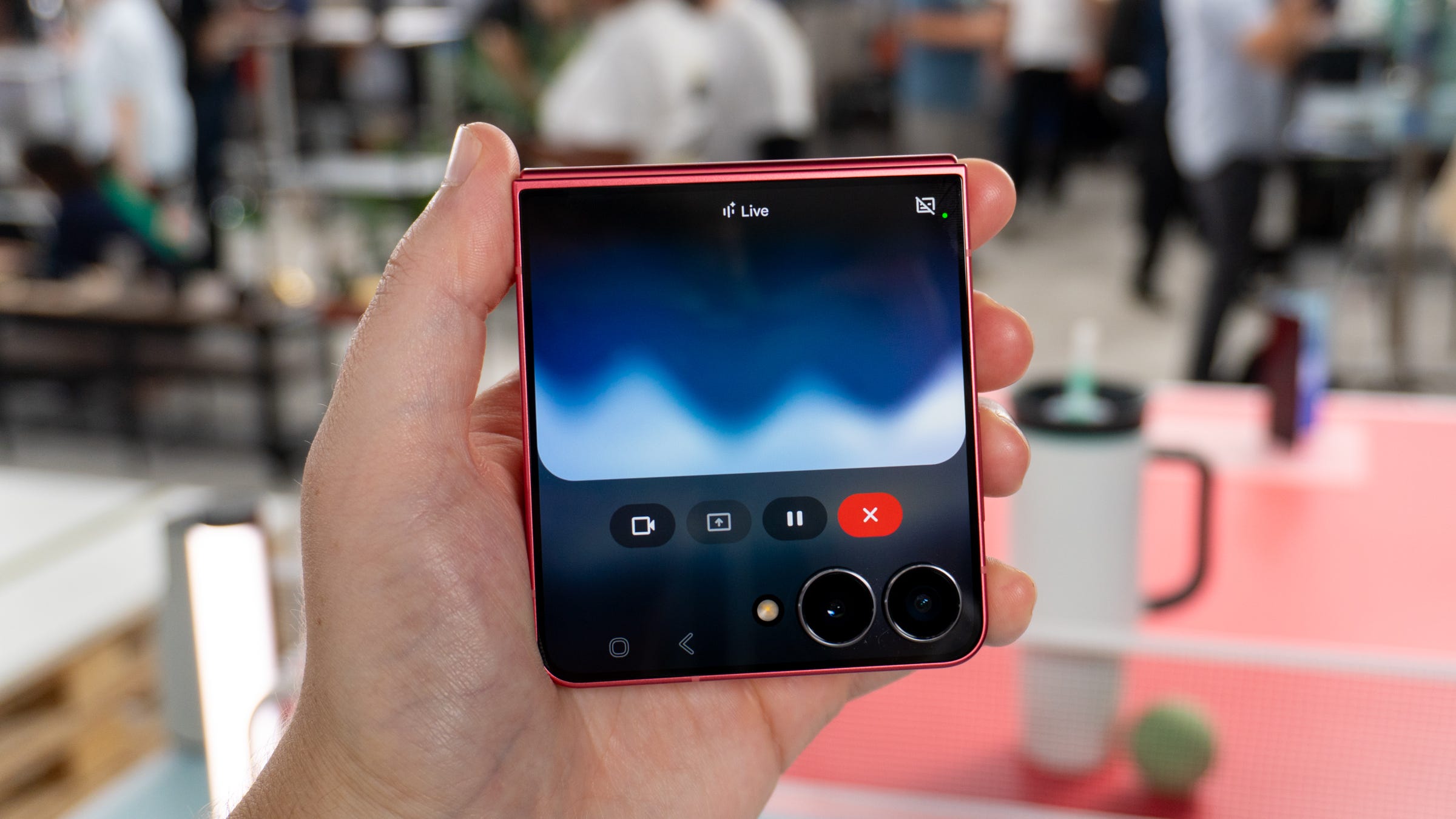 Samsung Galaxy Z Flip 7 hands-on: all about that cover screen