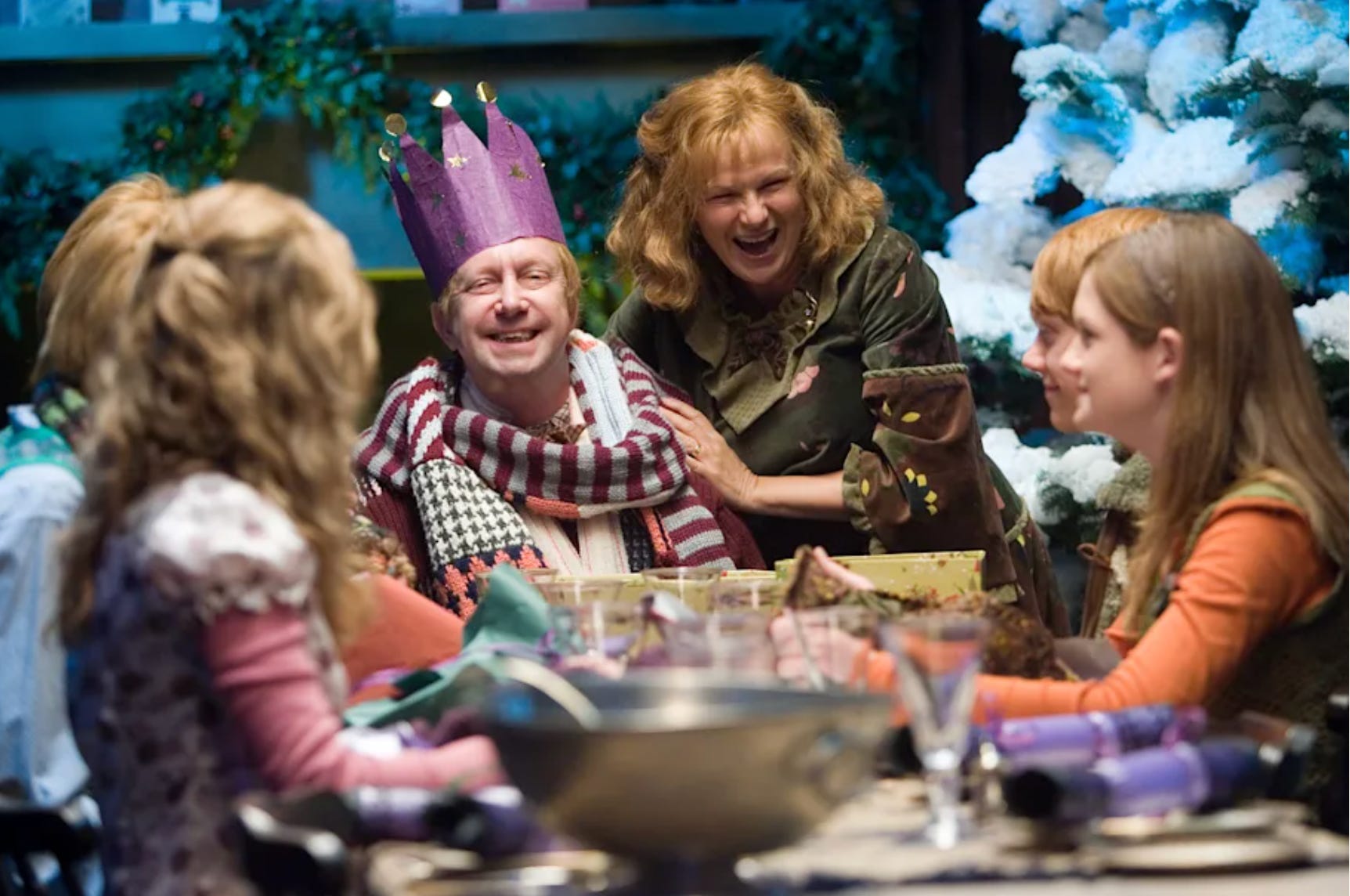 A Homemaker's Guide to Living Like Molly Weasley