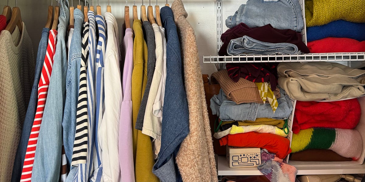 how many clothes do you *actually* need?