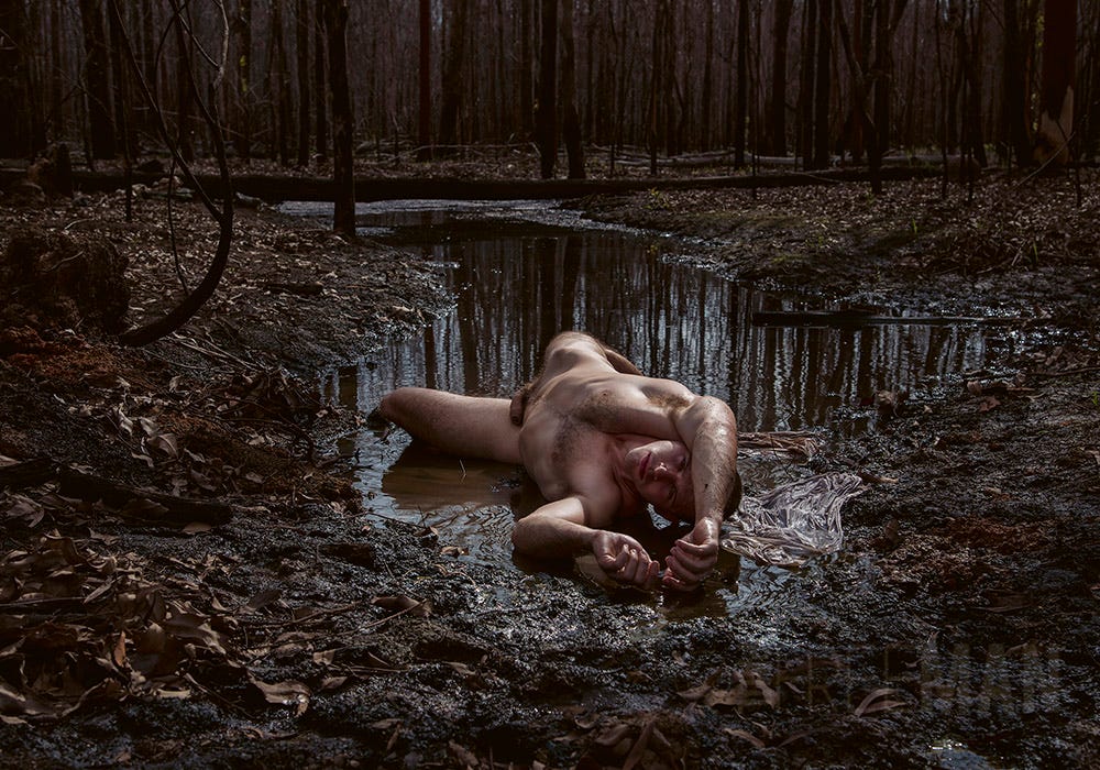 Exploring Male Beauty Amidst Adversity: Paul Freeman's "Vagabondo"