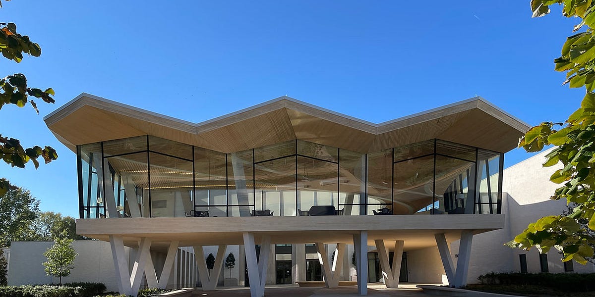 A Must-Visit Museum! The Arkansas Museum of Fine Arts