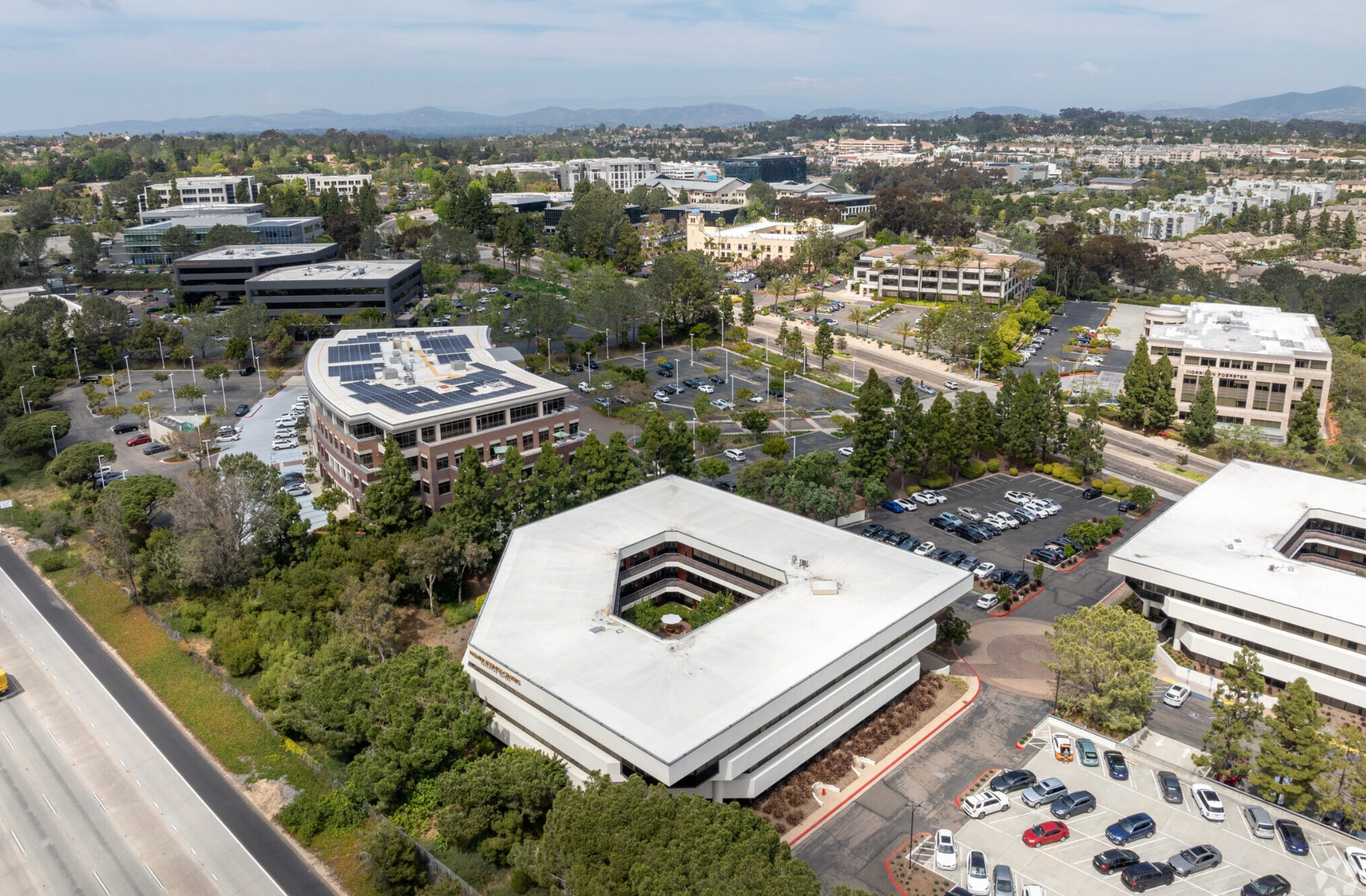 Neos Partners Raises $1.37 Billion for Clean-Energy and Data Center ...