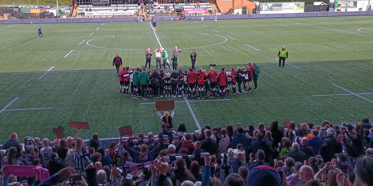 Howay the Lasses – All Change!