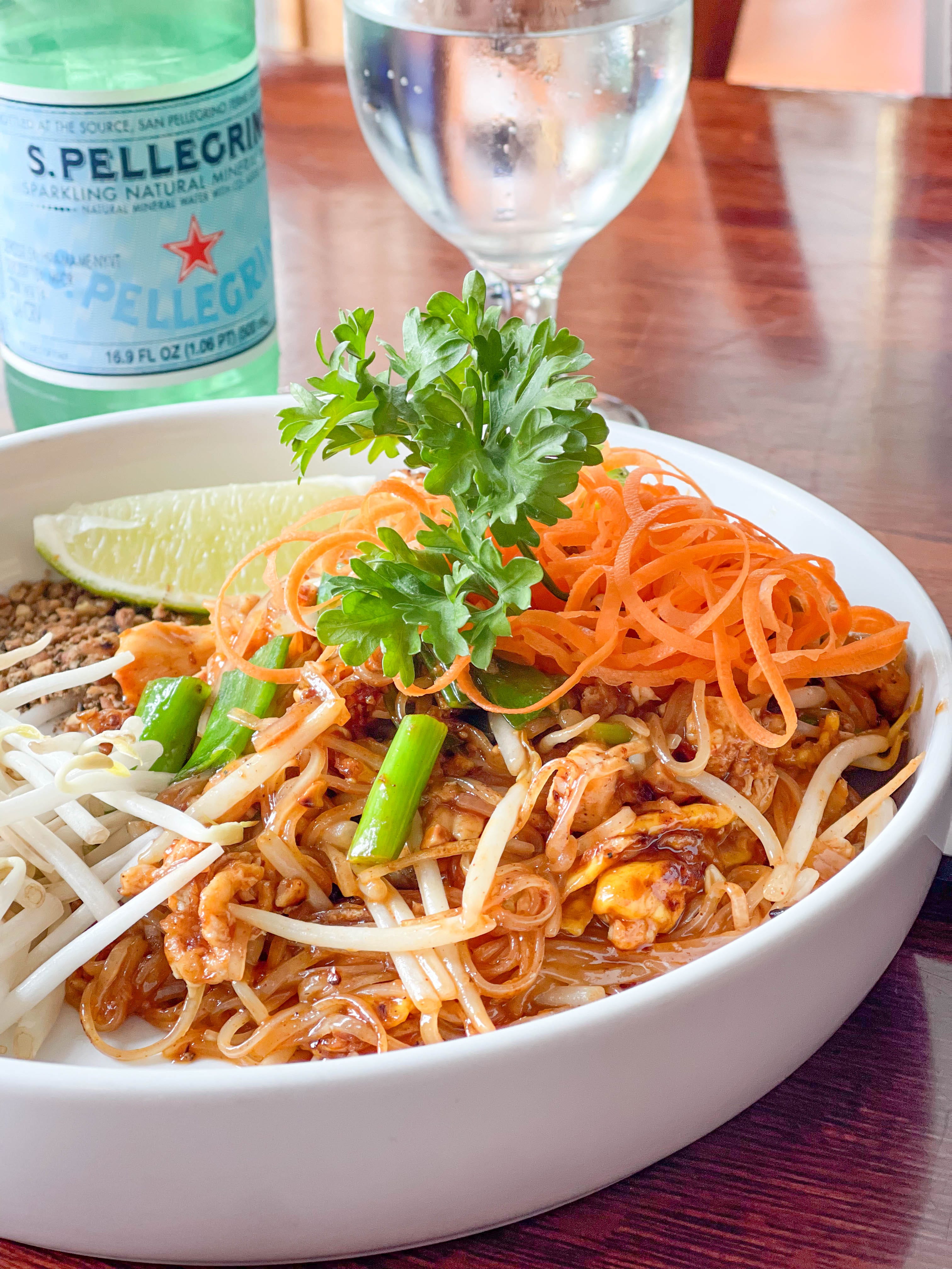 12 Chicago Restaurants Worth Checking Out - by Kit Graham