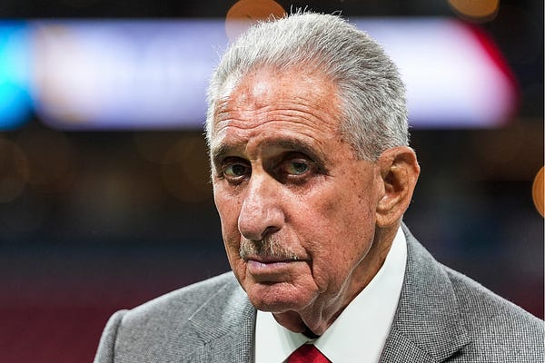 Huddle Up | Joe Pompliano | Substack