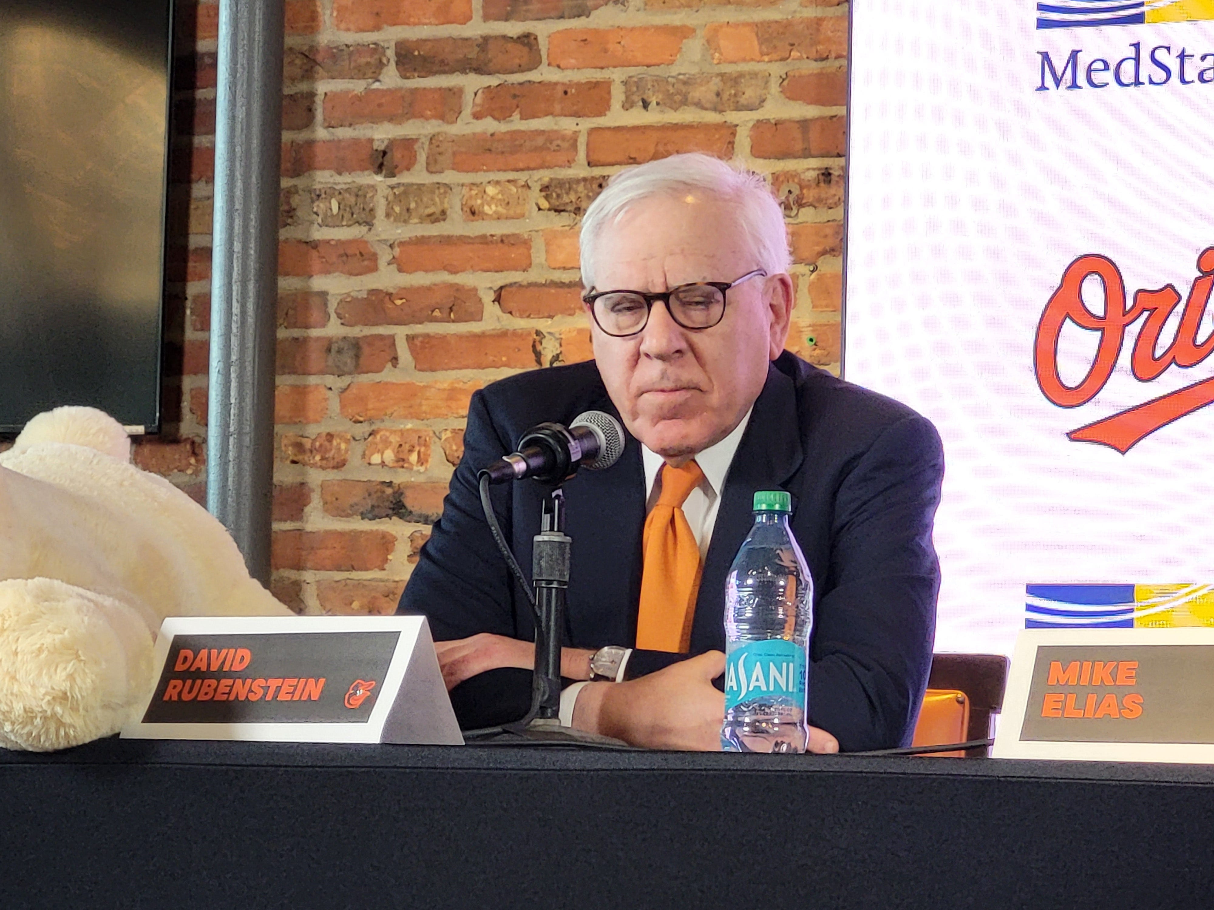 Buck Showalter to Pete Alonso: "Pete, you're going to absolutely crush ...