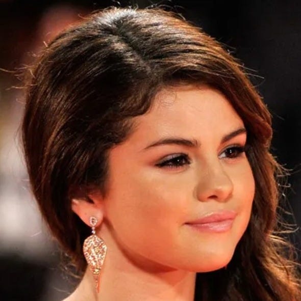 Selena Gomez, Spanish, and Why Your Second Language Doesn’t Have to Be a Telenovela Drama