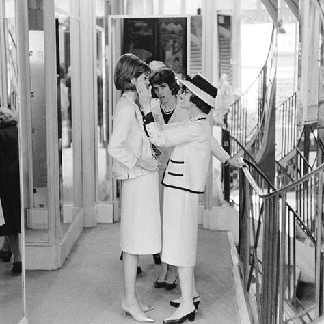 coco chanel suit 1925