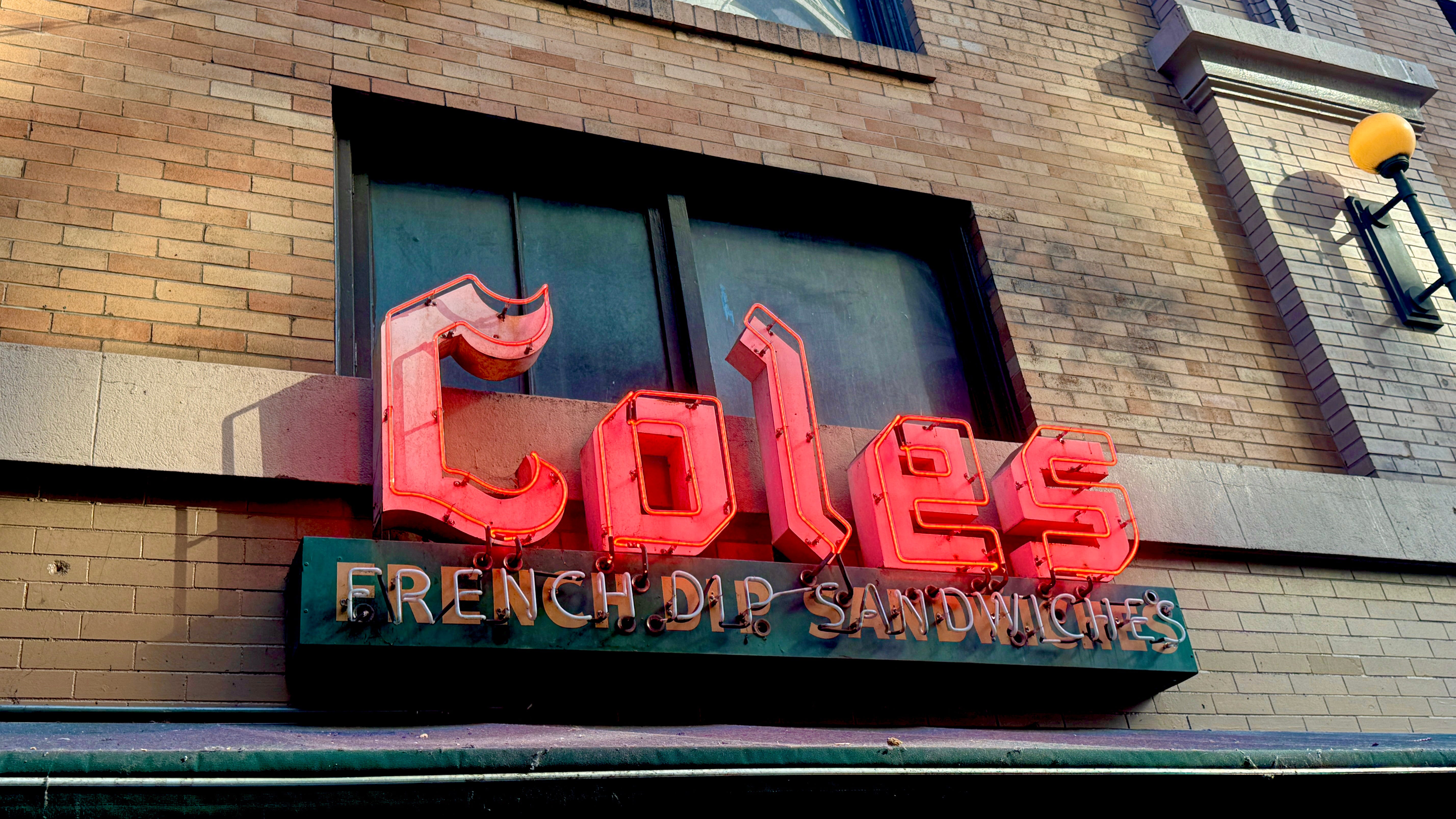 Tale of 2 Historic L.A. Restaurants--and a Sad Closing