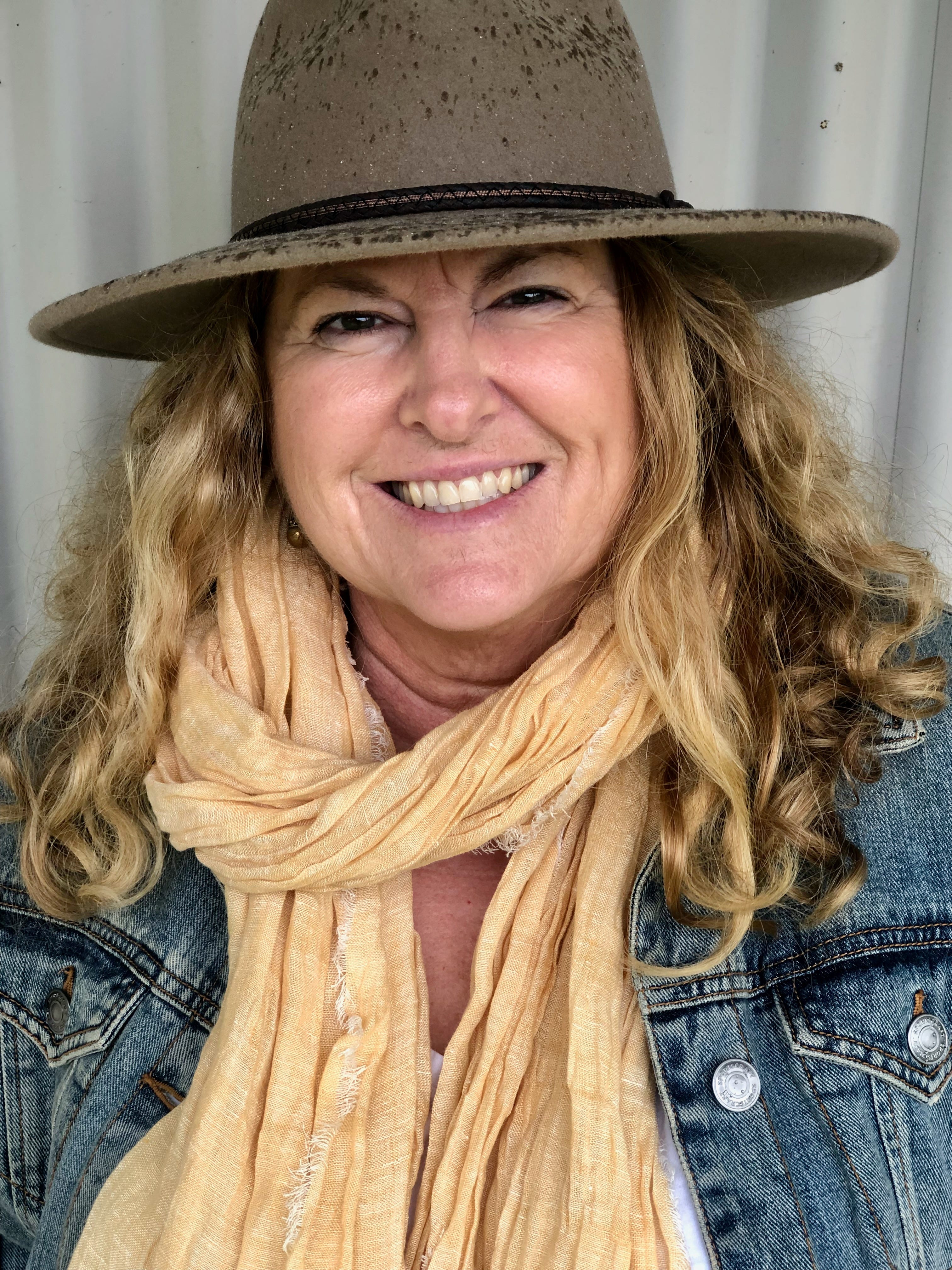 Joanne Tracey | Substack